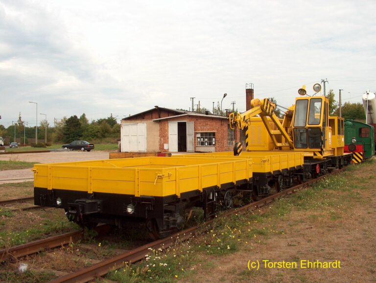Bahndienstfahrzeuge SKL, SKL Kran und Anhänger - Magdeburger ...